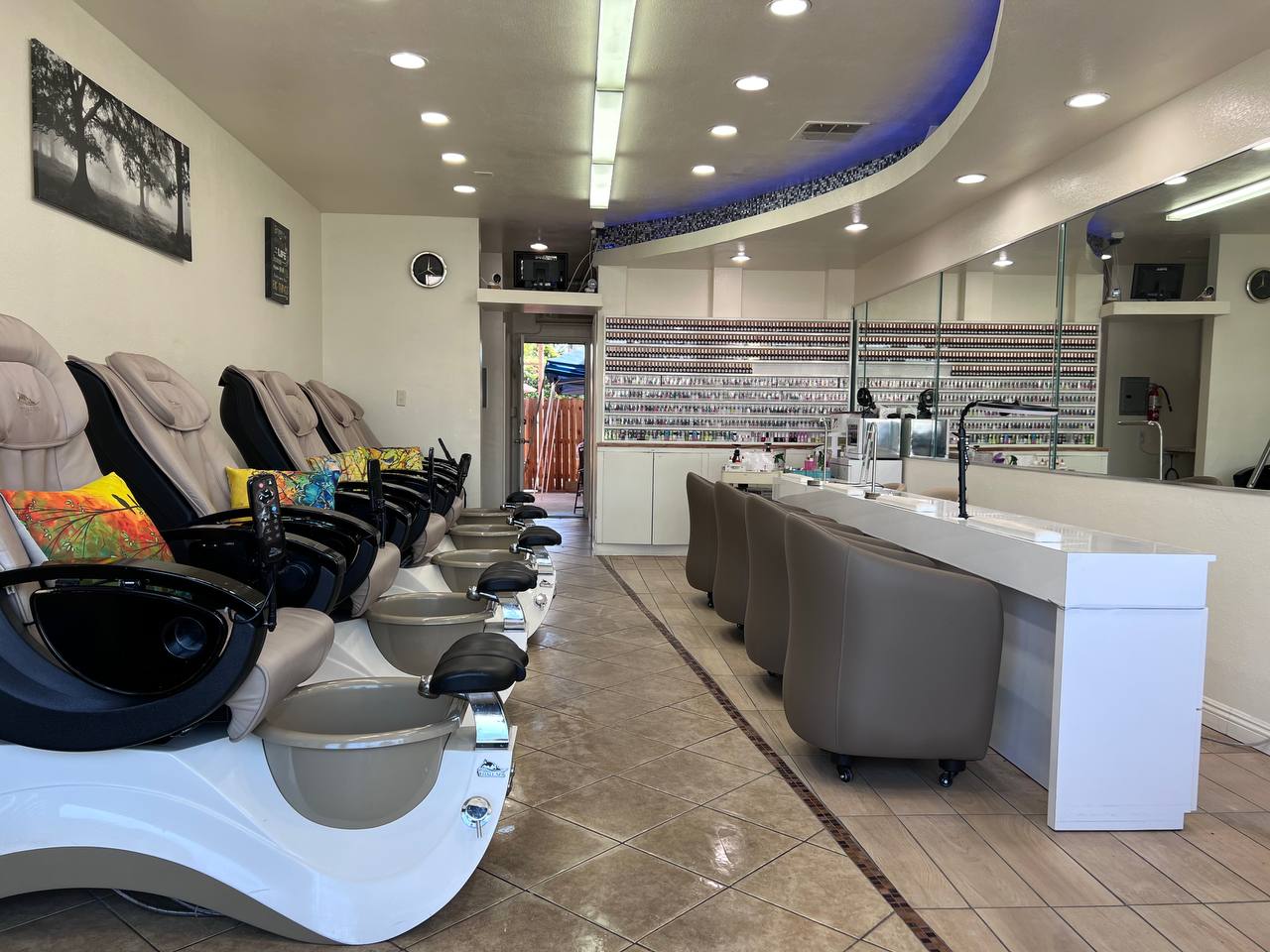 Rex Nails | Best Pedicure, Manicure in the 90803 area